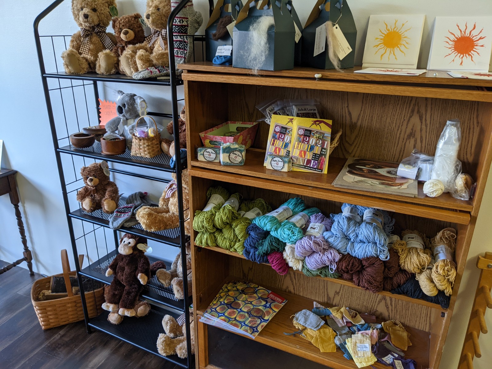 Village HandWorks is weaving its way into Village life | webster on the web